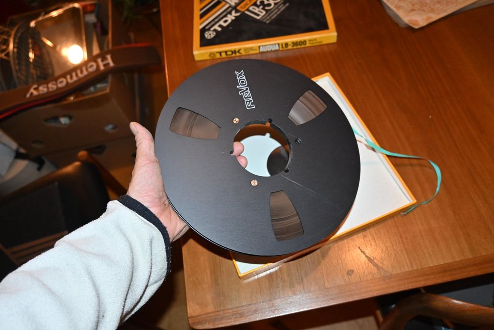REVOX Spule m/BAND schwarz TDK KARTON (Gebraucht) in Pfaffhausen für ...
