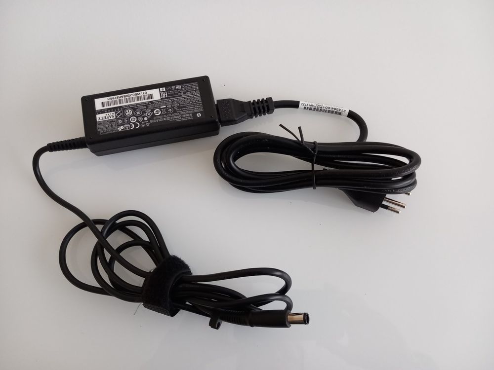 Netzkabel / Stromladekabel mit Rundstecker für HP Laptop /PC (Neu ...