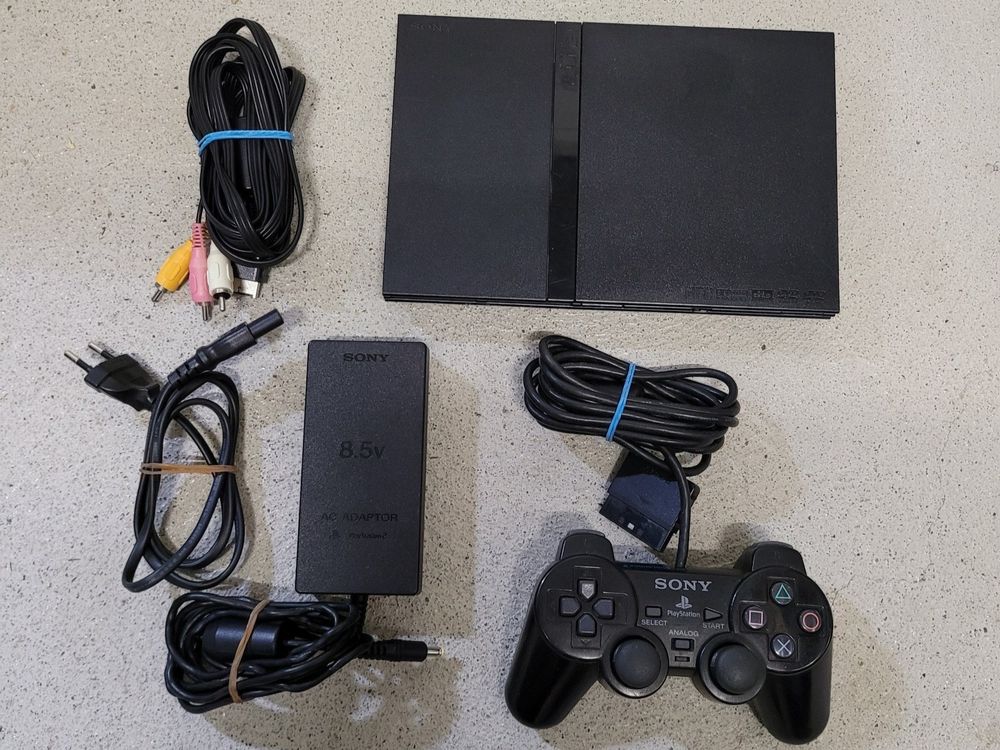 PS2 Konsole + 1 Controller (10B) (Gebraucht) in Domat/Ems für CHF 69.9 ...