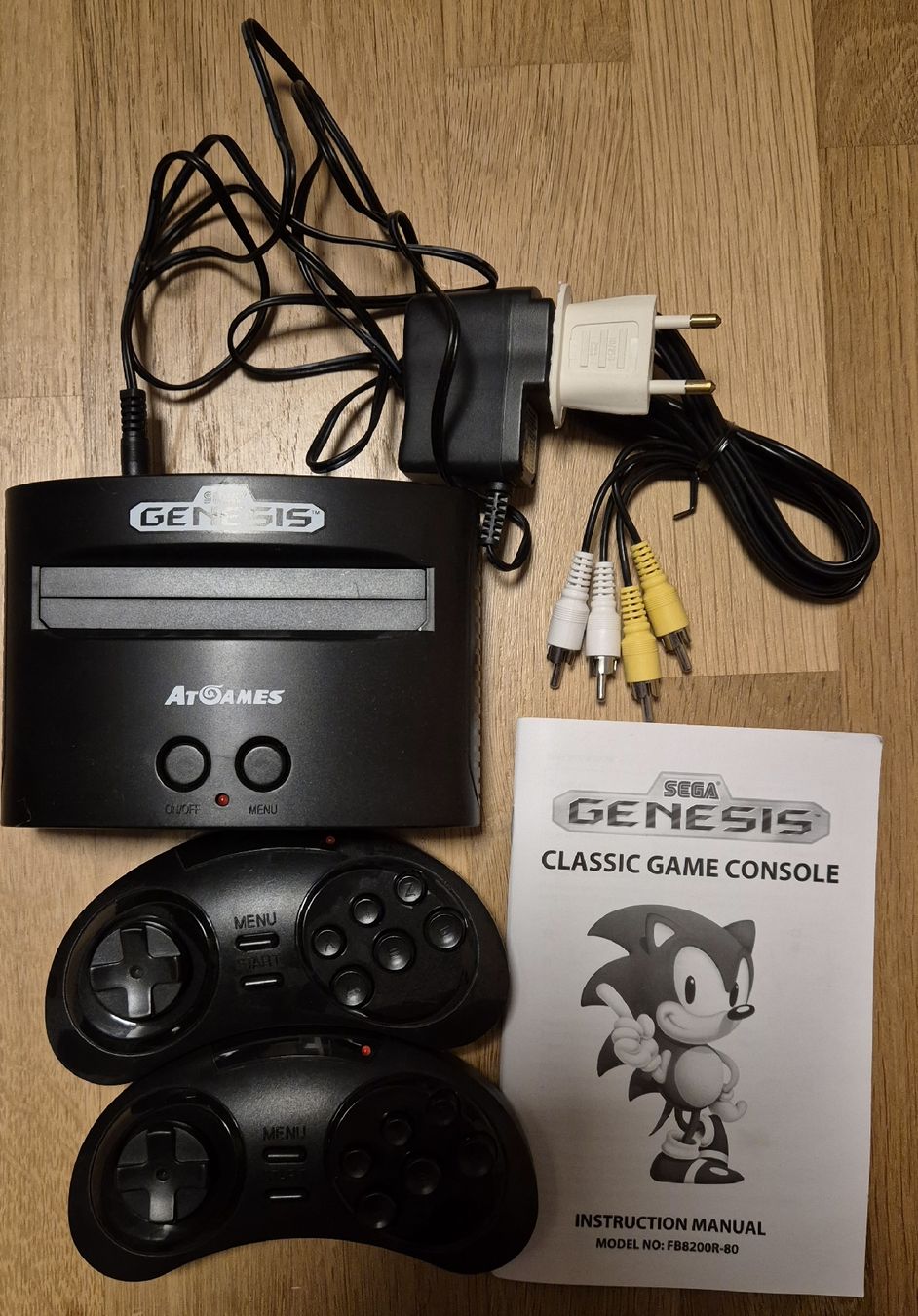 Sega Genesis Classic Game Console AtGames, 80 Games (Neu (gemäss ...