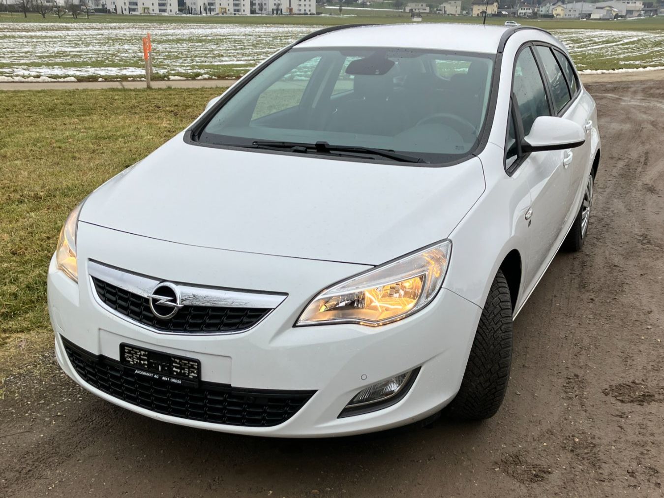 Wunderbar Opel Astra J Kombi Ebenbild