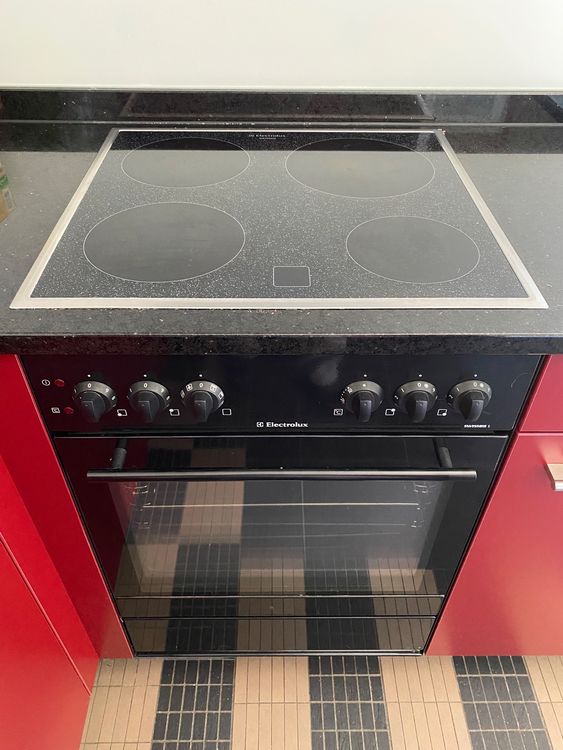 Backofen + Kochfeld ELECTROLUX EHL2-4SW + GK56CN SWISSLine (Gebraucht ...
