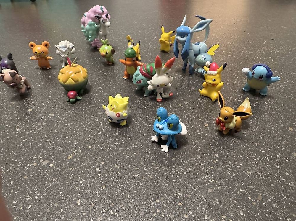 Pokémon Figuren | Kaufen auf Ricardo