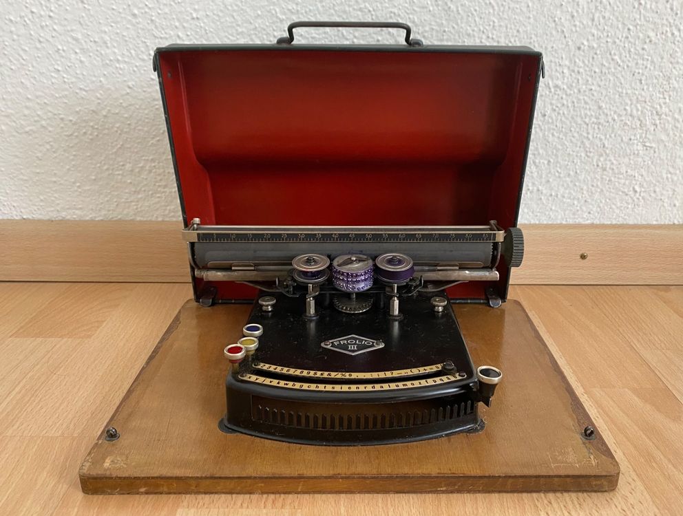 Frolio 3, antike Schreibmaschine | Kaufen auf Ricardo