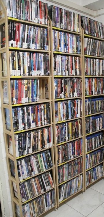 Ganz grosse DVD-Sammlung mit über 500 Dvd's ab Fr. 1.- | Kaufen auf Ricardo