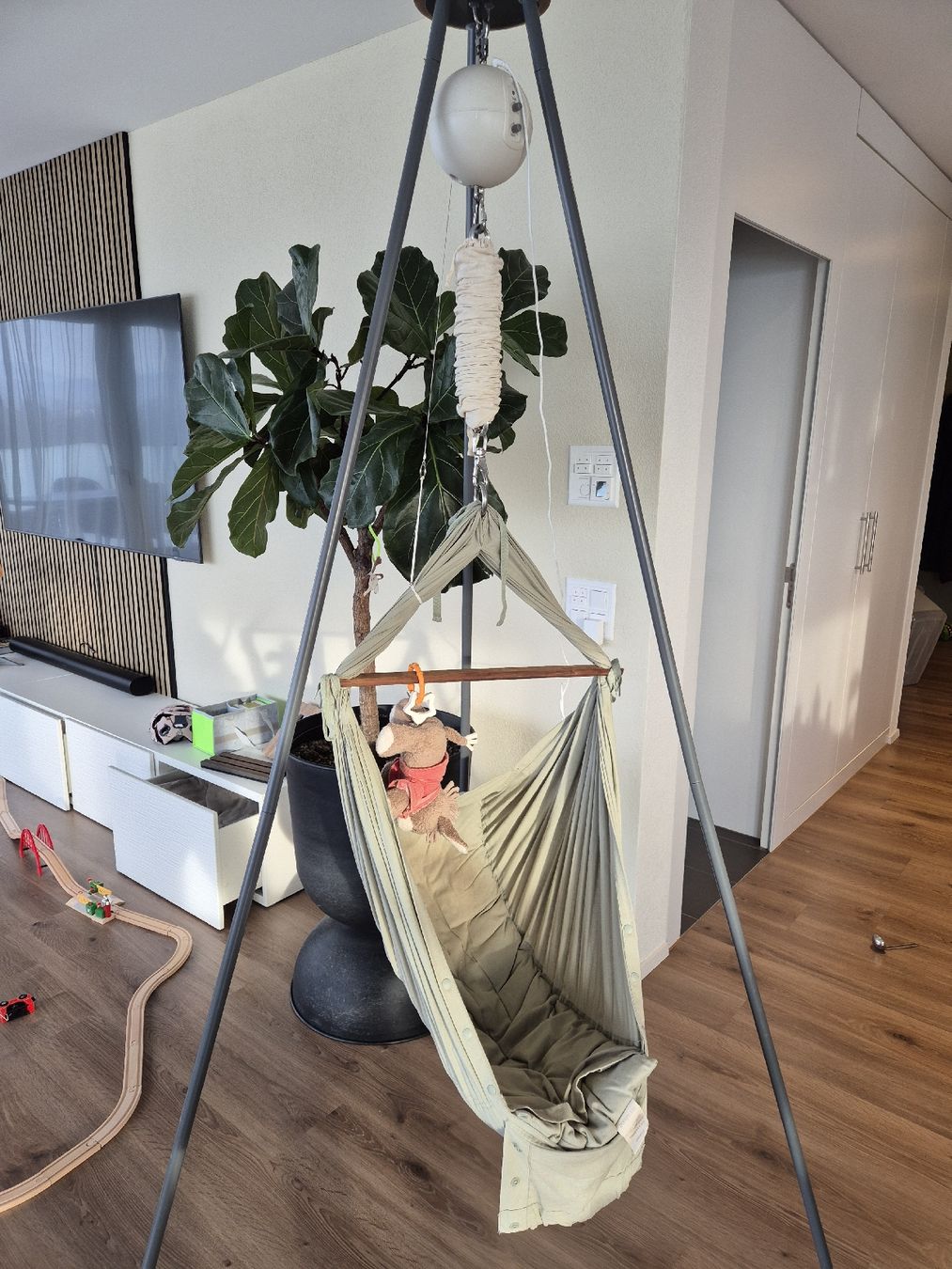 Moonboon Baby Hängematte mit Motor, Top Zustand! (Gebraucht) in ...