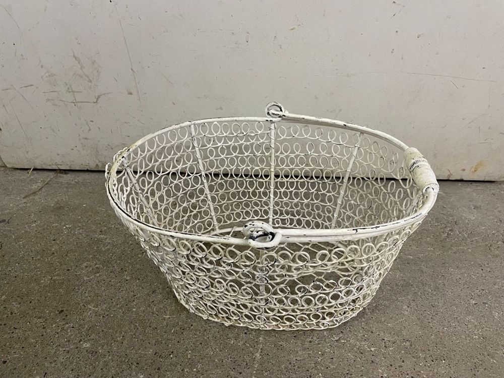 Korb im Shabby Chic Stil (Gebraucht) in Neunkirch für CHF 25 – mit ...