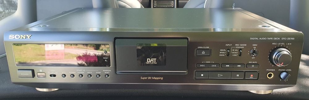 Sony DTC-ZE700 DAT-Recorder, neu und originalverpackt (Neu und ...