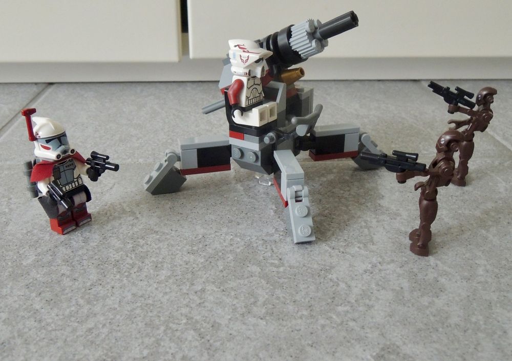 Lego Star Wars 9488 Elite Clone Trooper & Commando Droid (Gebraucht) in ...