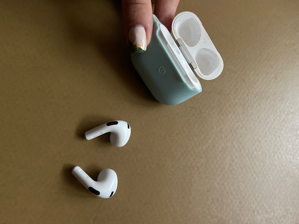 Airpods 3 Gen. (Gebraucht) in Wila für CHF 120 – mit Lieferung auf ...