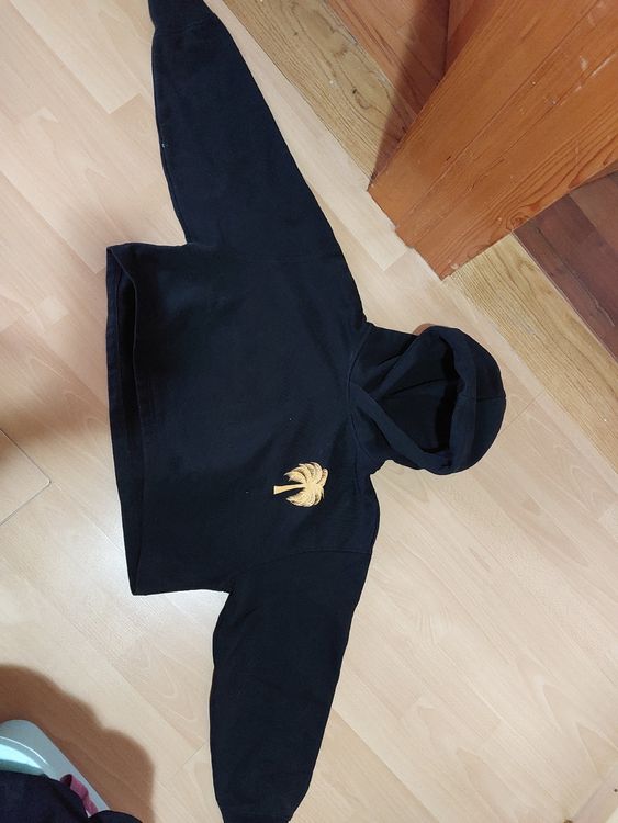 Crop Top Hoodie von der Marke Weekday | Kaufen auf Ricardo