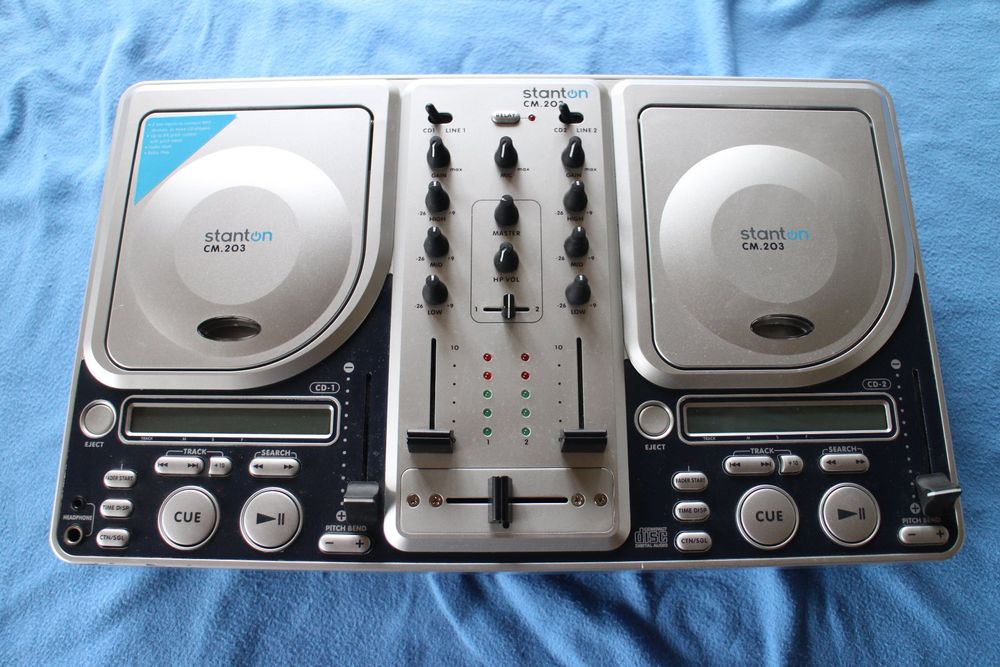 Stanton CM.203 Dual CD Player & Mixer | Kaufen auf Ricardo