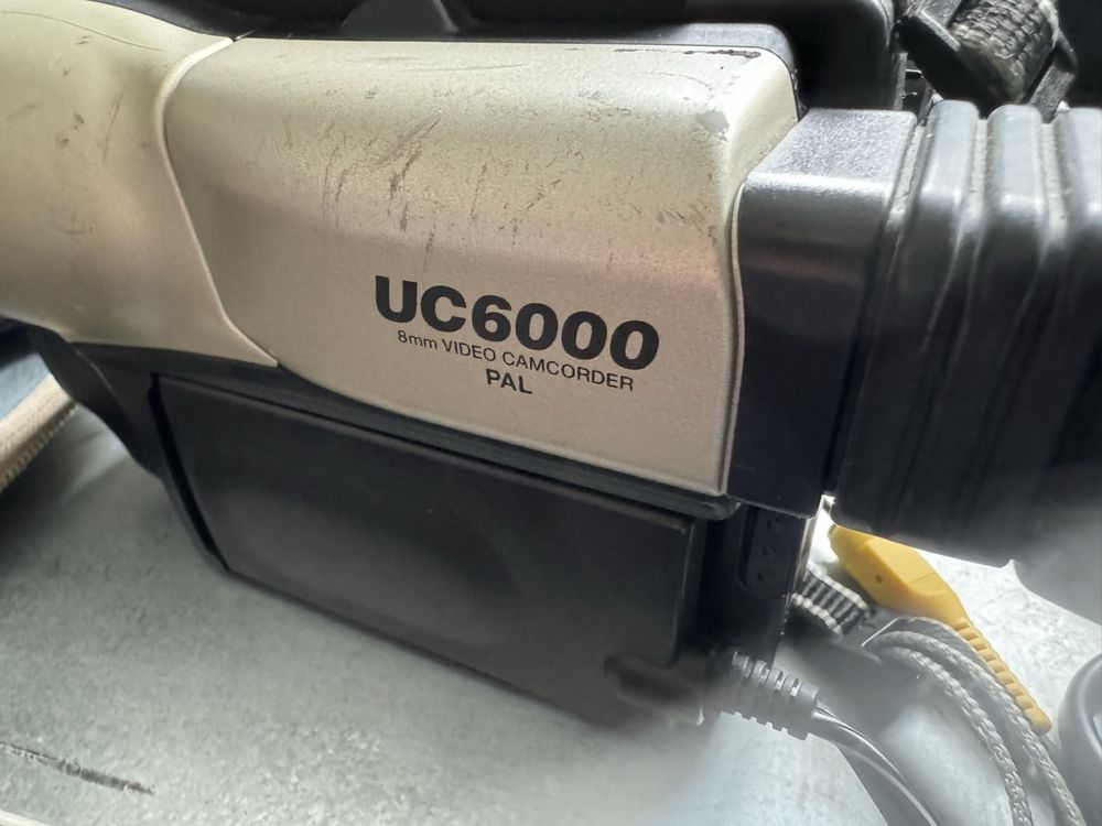 Video8 Kamera Canon UC 6000 (Gebraucht) in Bern für CHF 10 – mit ...