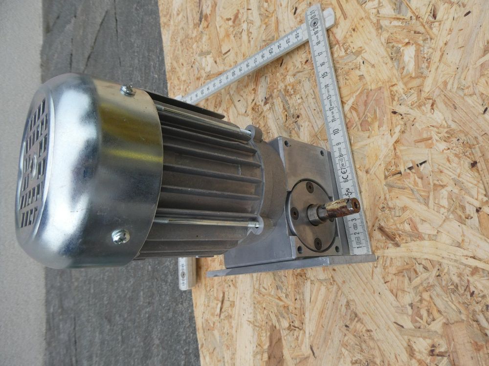 Zürrer Getriebemotor (Neu (gemäss Beschreibung)) in für CHF 40 – mit ...