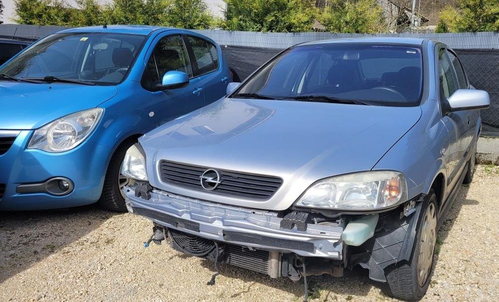 Opel Astra G 1.8L 16V, Automatique Accidentée à l'avant | Kaufen auf ...