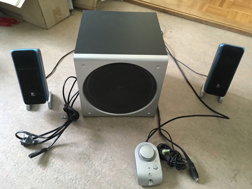 Logitech 2.1 PC Lautsprecher-System Z3 (Gebraucht) in Gähwil für CHF 5 ...