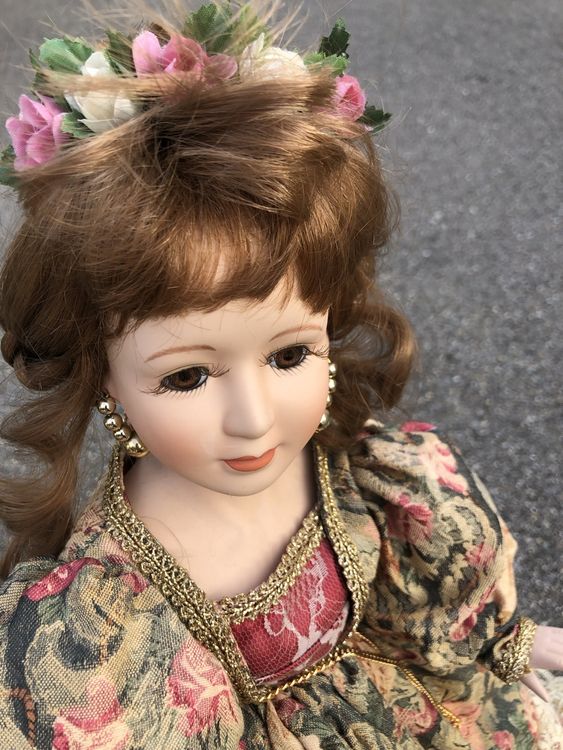 Puppe | Kaufen auf Ricardo