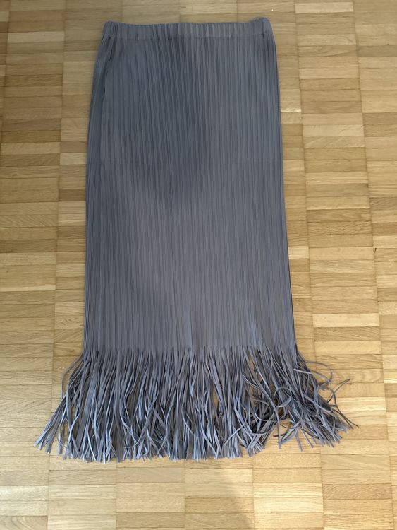 JOAN ALLAN, Rock silber-grau, mit Fransen (Neu (gemäss Beschreibung ...