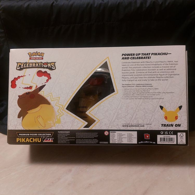 Pokemon Pikachu Box V Max (Neu und originalverpackt) in uzwil für CHF ...