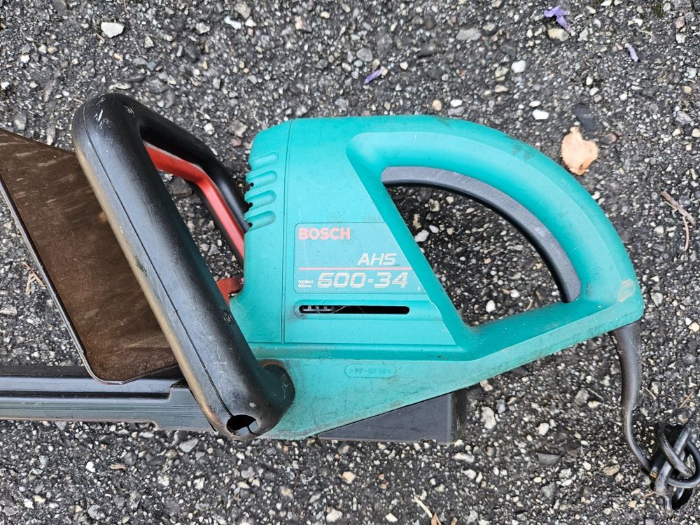 Heckenschere Bosch AHS 600-34 (Gebraucht) in Brislach für CHF 20 – nur ...