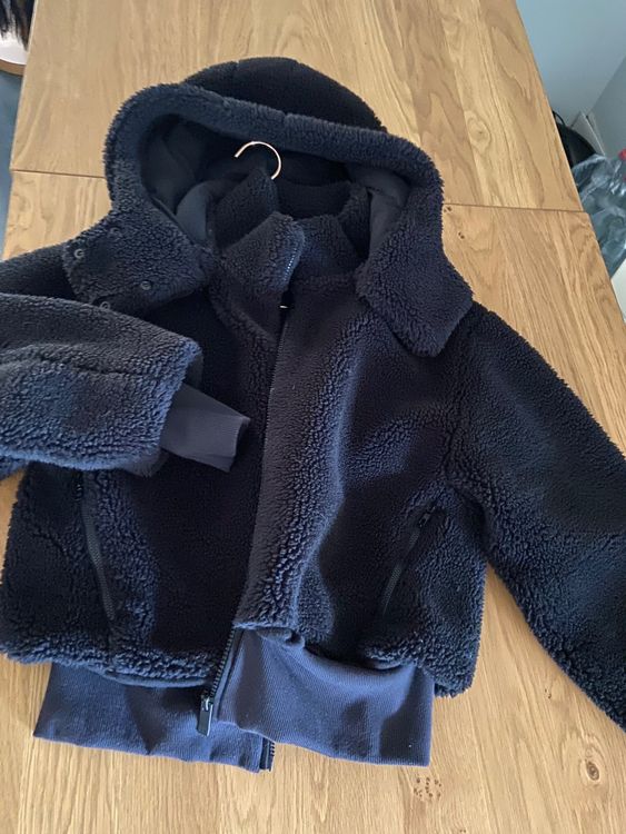 ALO YOGA TEDDY KURZJACKE S (Gebraucht) in Cham für CHF 80 – mit ...