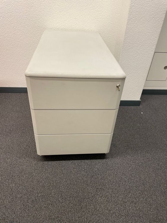 Rollcontainer Metall/grau/abschliessbar (Gebraucht) in Frenkendorf für ...