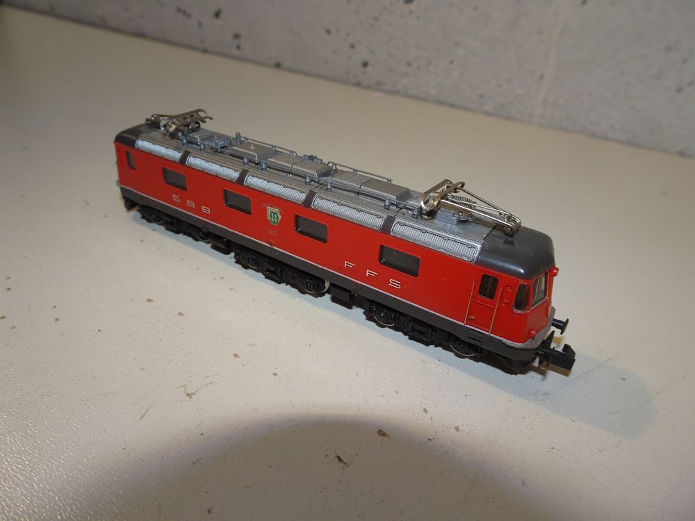 Kato Lokomotive SBB 11637 Re 6/6 Spur N Defekt (Defekt) in für CHF 40.9 ...