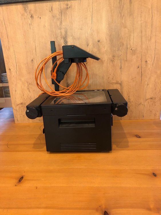 Hell raum Projektor (Gebraucht) in Rüegsau für CHF 20 – nur Abholung ...