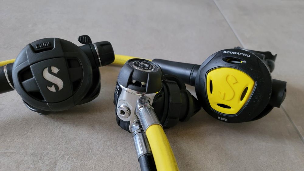 Atemregler regulator scubapro MK11 c300 r295 schöner Zustand (Gebraucht ...