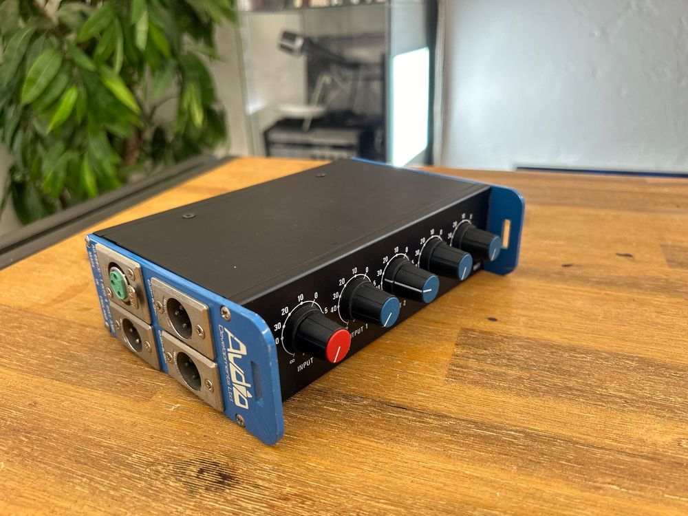 Audio Development AD066 Preamp (Gebraucht) in für CHF 70 – mit ...