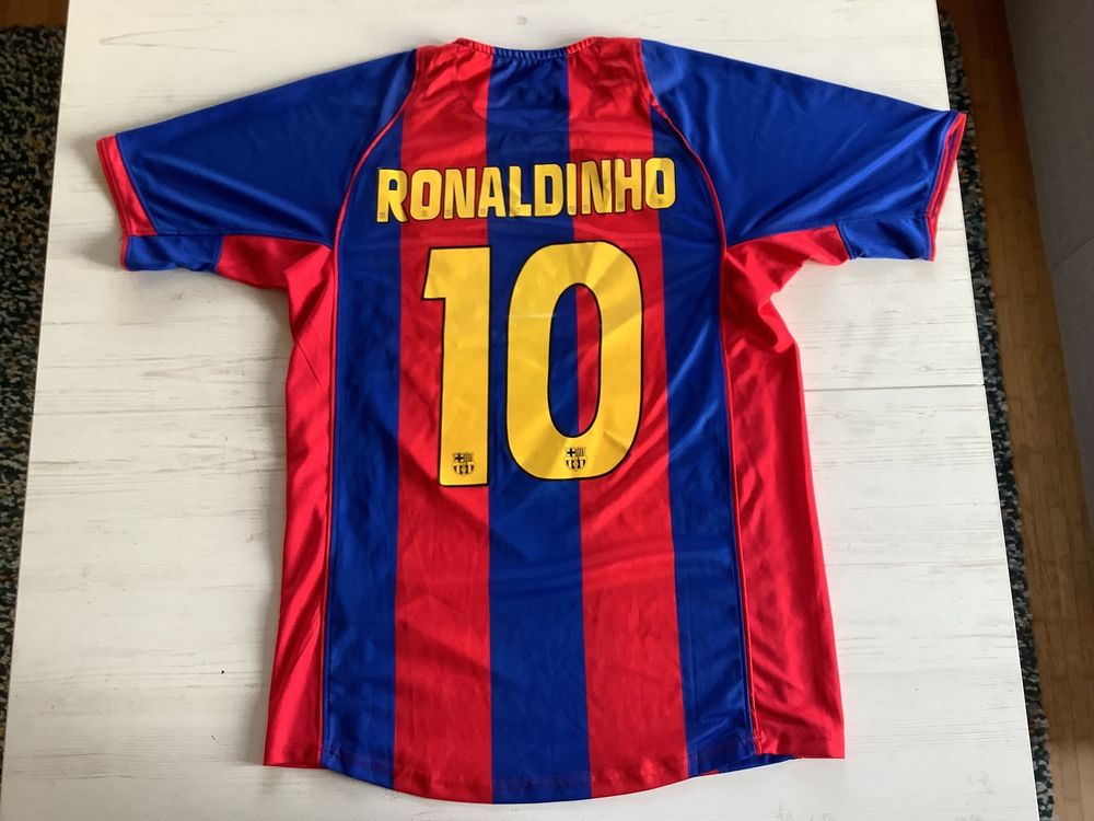 Replica Ronaldinho FC Barcelona Nike L (Gebraucht) in Schmitten FR für ...