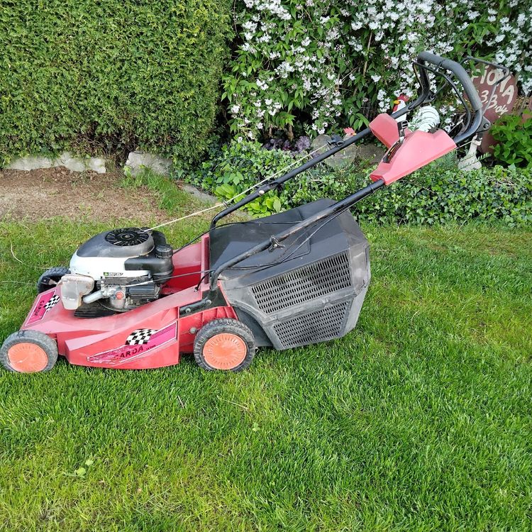 Rasenmäher mit Radantrieb ab 20 Franken | Kaufen auf Ricardo