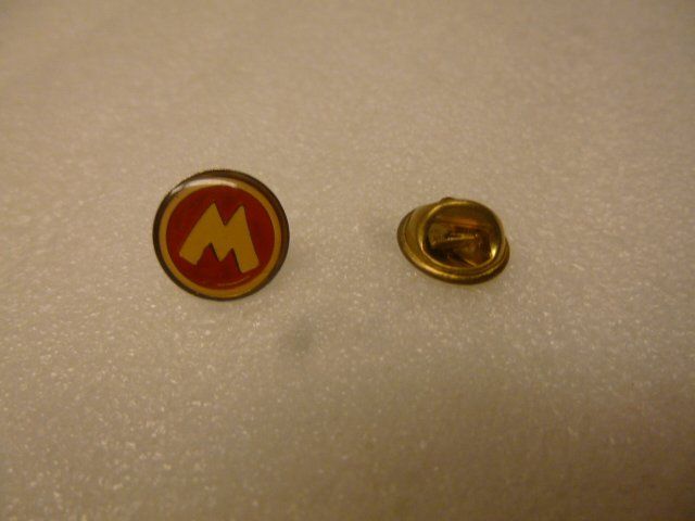 M - PINS Mario Bros Nintendo | Kaufen auf Ricardo