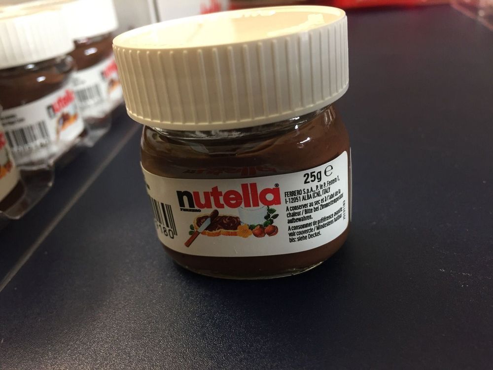 16 Mini Nutella 25gr Gläser | Kaufen auf Ricardo