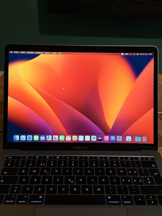 MacBook Pro 13 Zoll / 256 SSD / Jahr 2017 (Gebraucht) in Rupperswil für ...