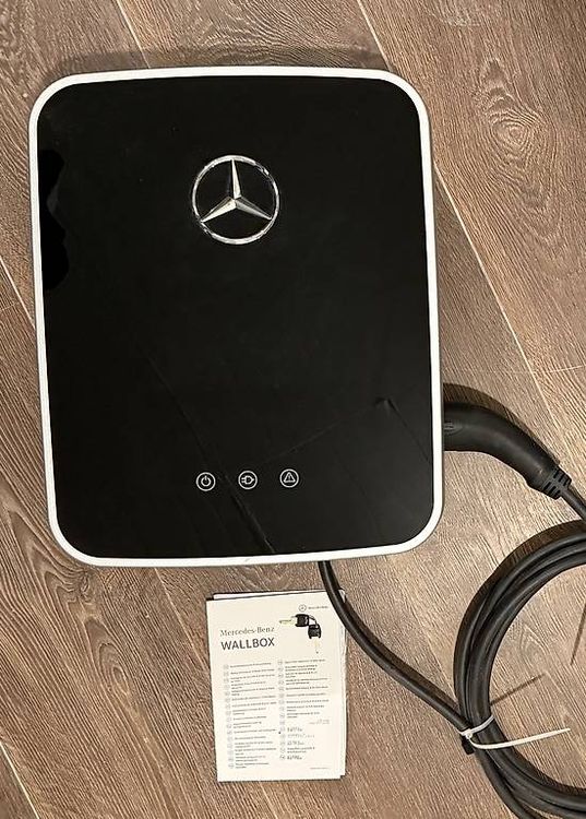 Mercedes Wallbox 11kW mit fest installiertem Kabel (Gebraucht) in ...