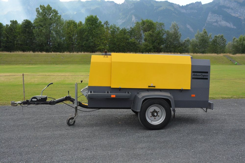 BAUKOMPRESSOR ATLAS COPCO XAVS186JD MIT JOHN DEERE TRIEBWERK (Gebraucht) in Schaan für CHF 36571 ...