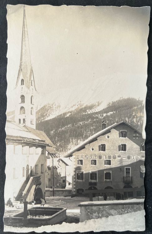 Zuoz GR/ Dorfplatz mit Bündnerhaus/ Fotokarte ca, 1930 | Kaufen auf Ricardo
