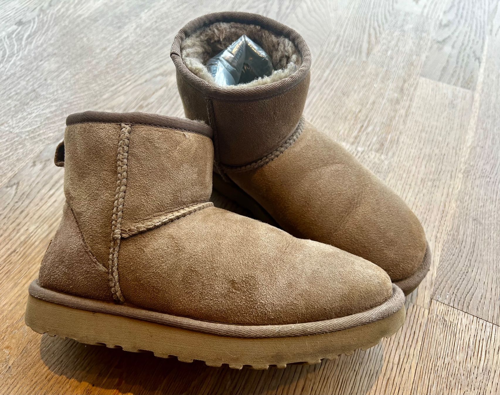 UGG Boots Braun, Winterboots, Top Zustand, Grösse 36 OVP (Gebraucht) in ...