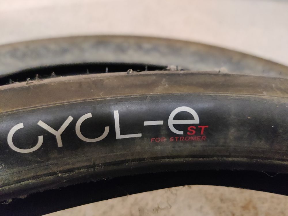 2 Stk. Pirelli Reifen für Stromer, Sommer, 27.5 x 2.35 (Gebraucht) in ...