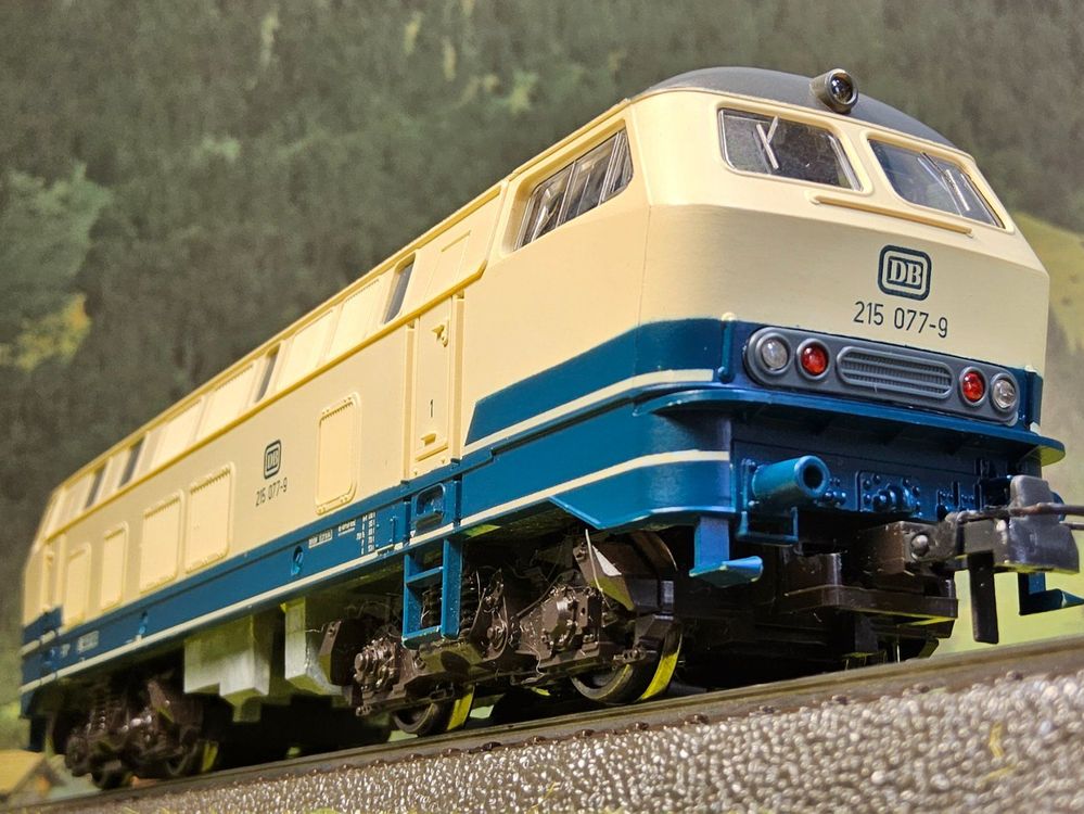 Roco 69493 __ Lokmotive BR 215 __ OVP _ AC digital Spur H0 (Gebraucht ...