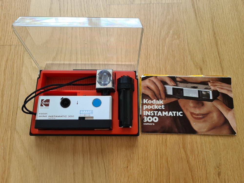 Kodak Pocket Instamatic 300 inkl. OVP und Zusätze (Gebraucht) in ...