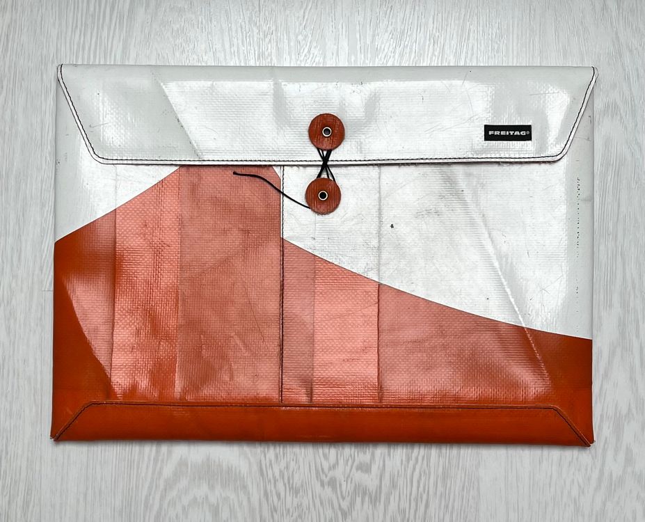 Freitag Laptophülle F421 15" | Kaufen auf Ricardo