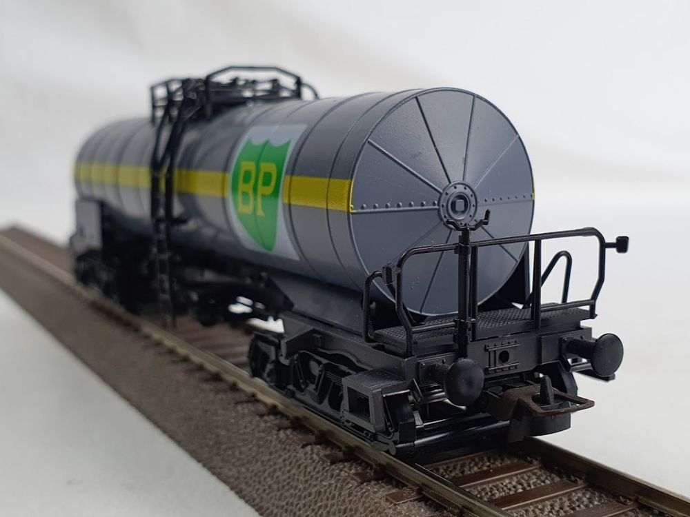 Roco 4356 B DB Kesselwagen "BP" AC, OVP (Gebraucht) in Seon für CHF 15 – mit Lieferung auf ...