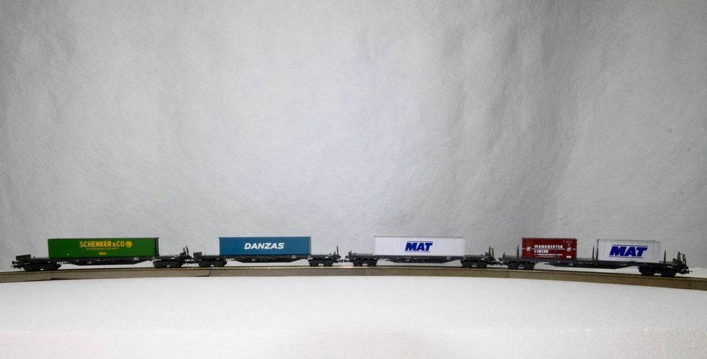 4 wagons ranchers avec containers Liliput (Gebraucht) in St-Léonard für CHF 62 – mit Lieferung ...