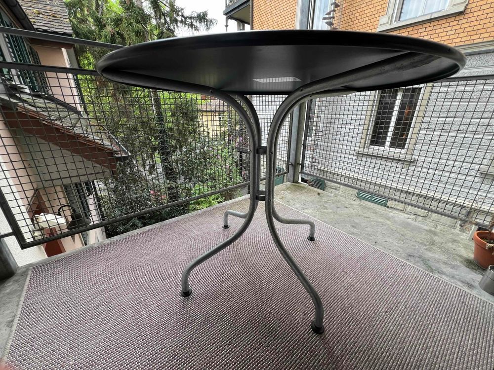 Schaffner Gartentisch - Grau, Rund (Gebraucht) in Zürich für CHF 171 ...