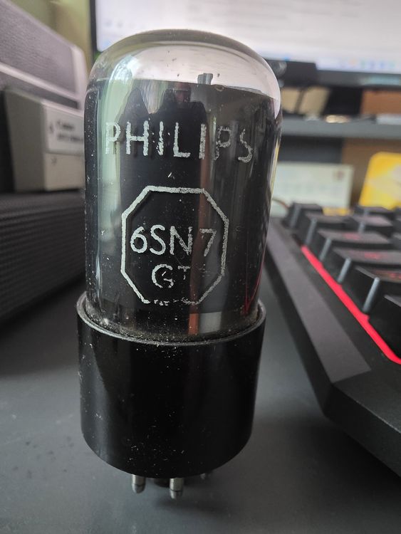 Röhre 6SN7GT NOS Philips NiB (Neu und originalverpackt) in Grosswangen ...