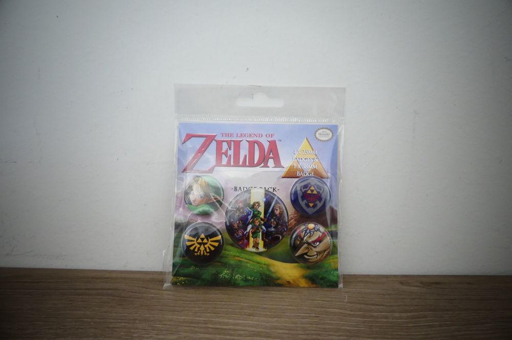 Original Zelda Badges/ Button Set 2015 - Neu und OVP (Neu und ...