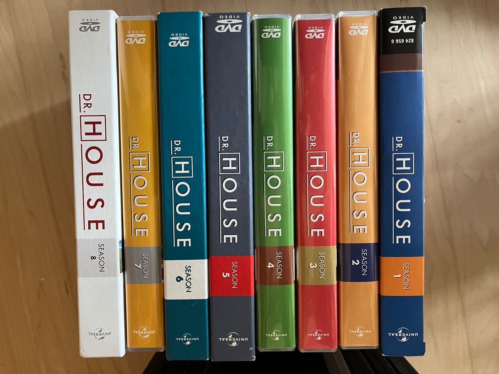 Dr. House Staffel 1-8 DVD Box Set komplett (Gebraucht) in Adligenswil für CHF 10 – mit Lieferung ...