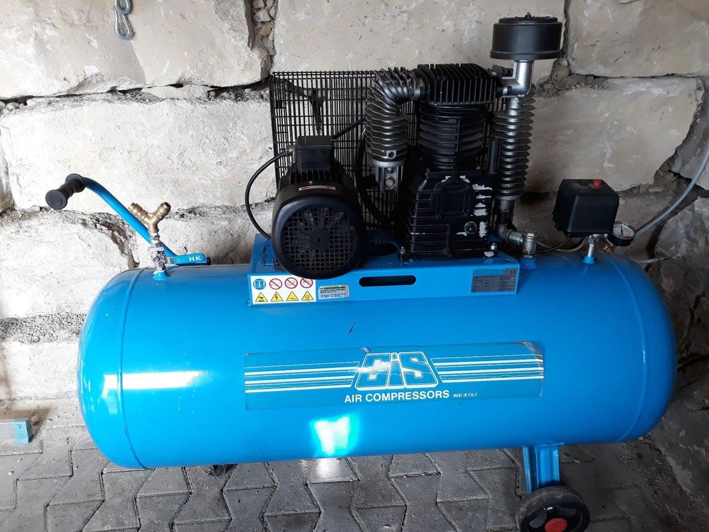 Kompressor 270L Tank | Kaufen auf Ricardo